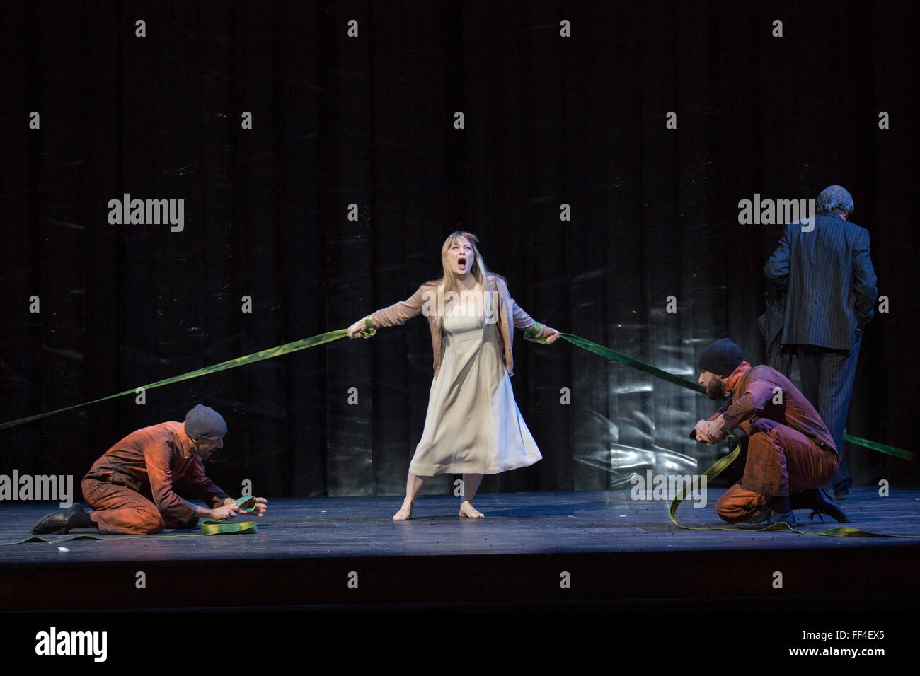 Lucy simon singer hi-res stock photography and images - Alamy