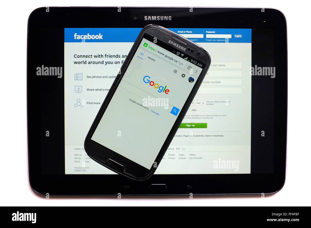 Log in facebook hi-res stock photography and images - Alamy