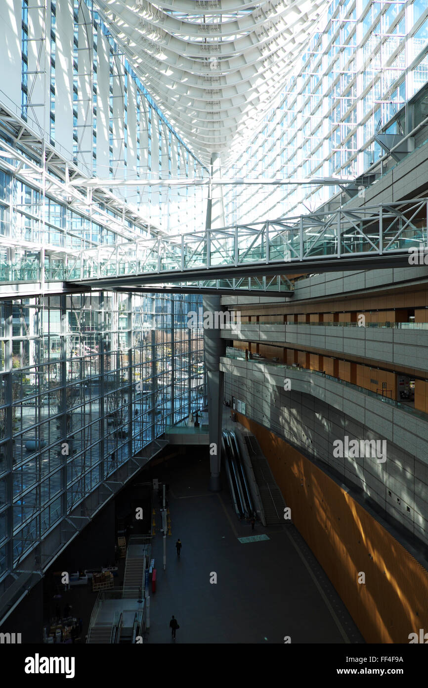 Tokyo International Forum building, Japan Stock Photo - Alamy