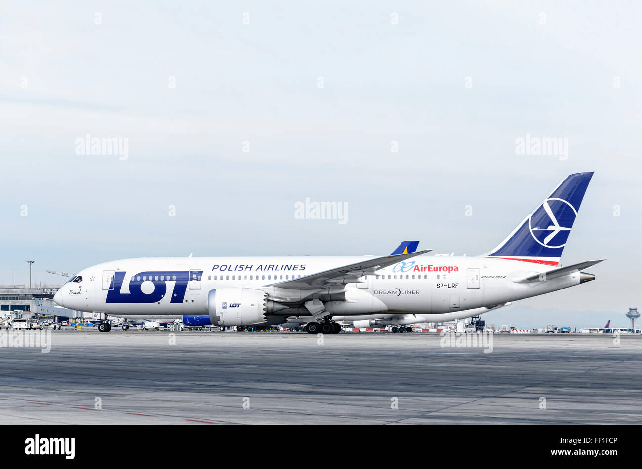 Aircraft -Boeing 787-8 Dreamliner- of -LOT- airline, is coming to ...
