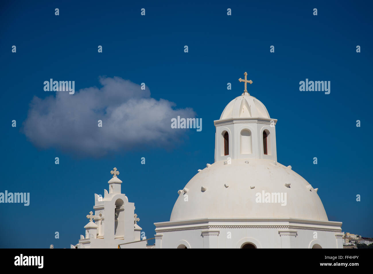 Santorini blue roof hi-res stock photography and images - Alamy