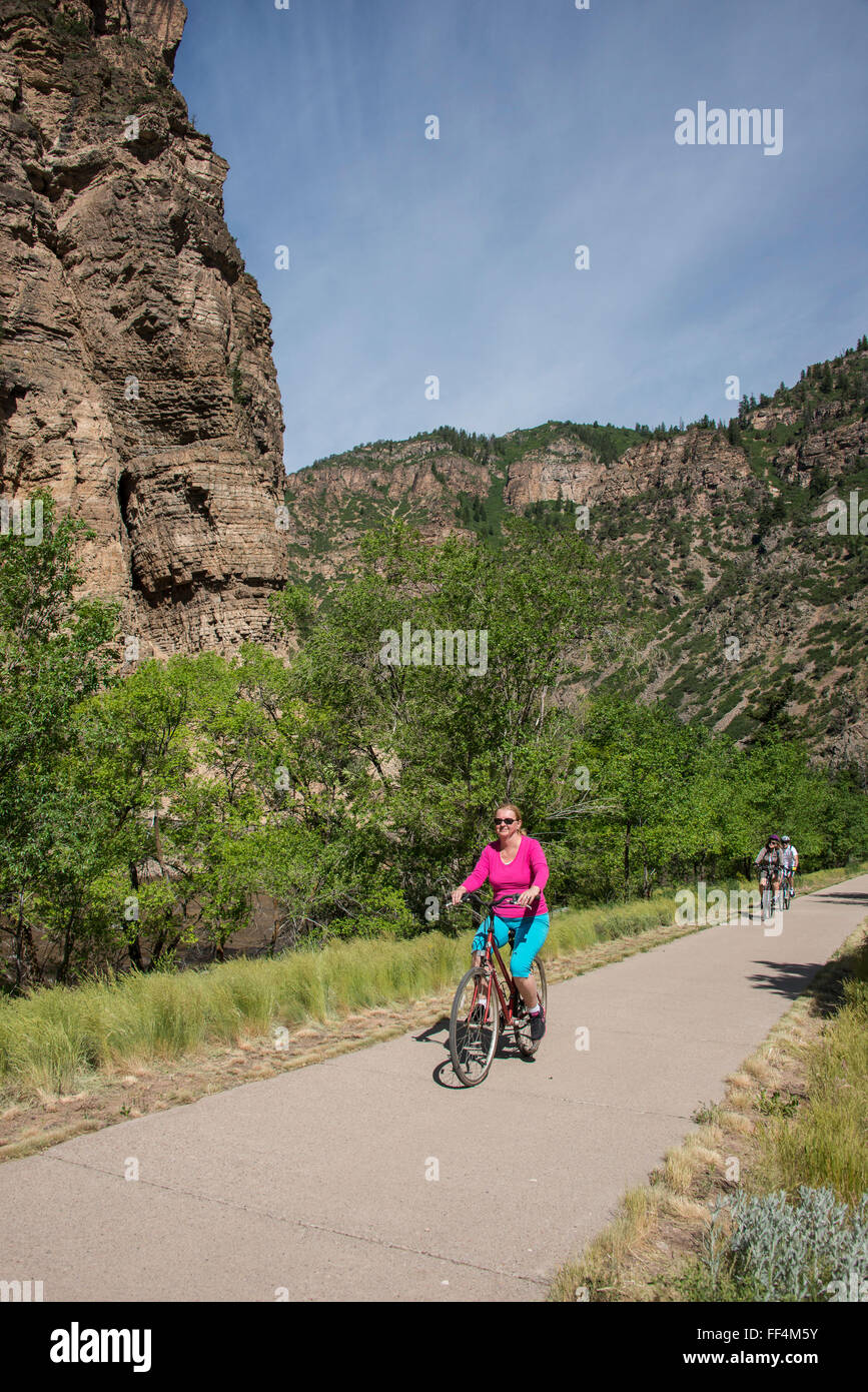 Canyon bike hi-res stock photography and images - Alamy