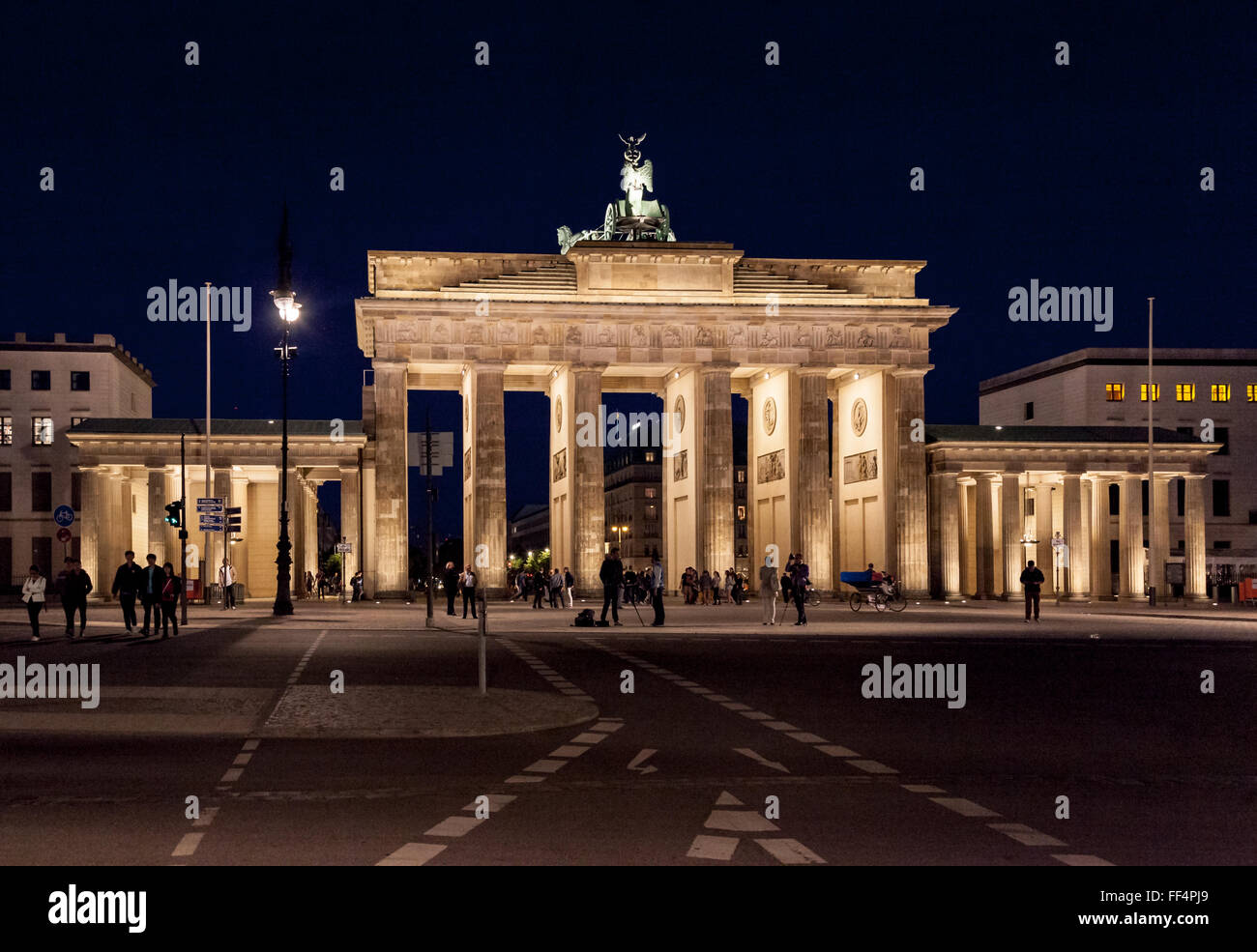 Brandenburg gate at night in Berlin, Germany Stock Photo - Alamy