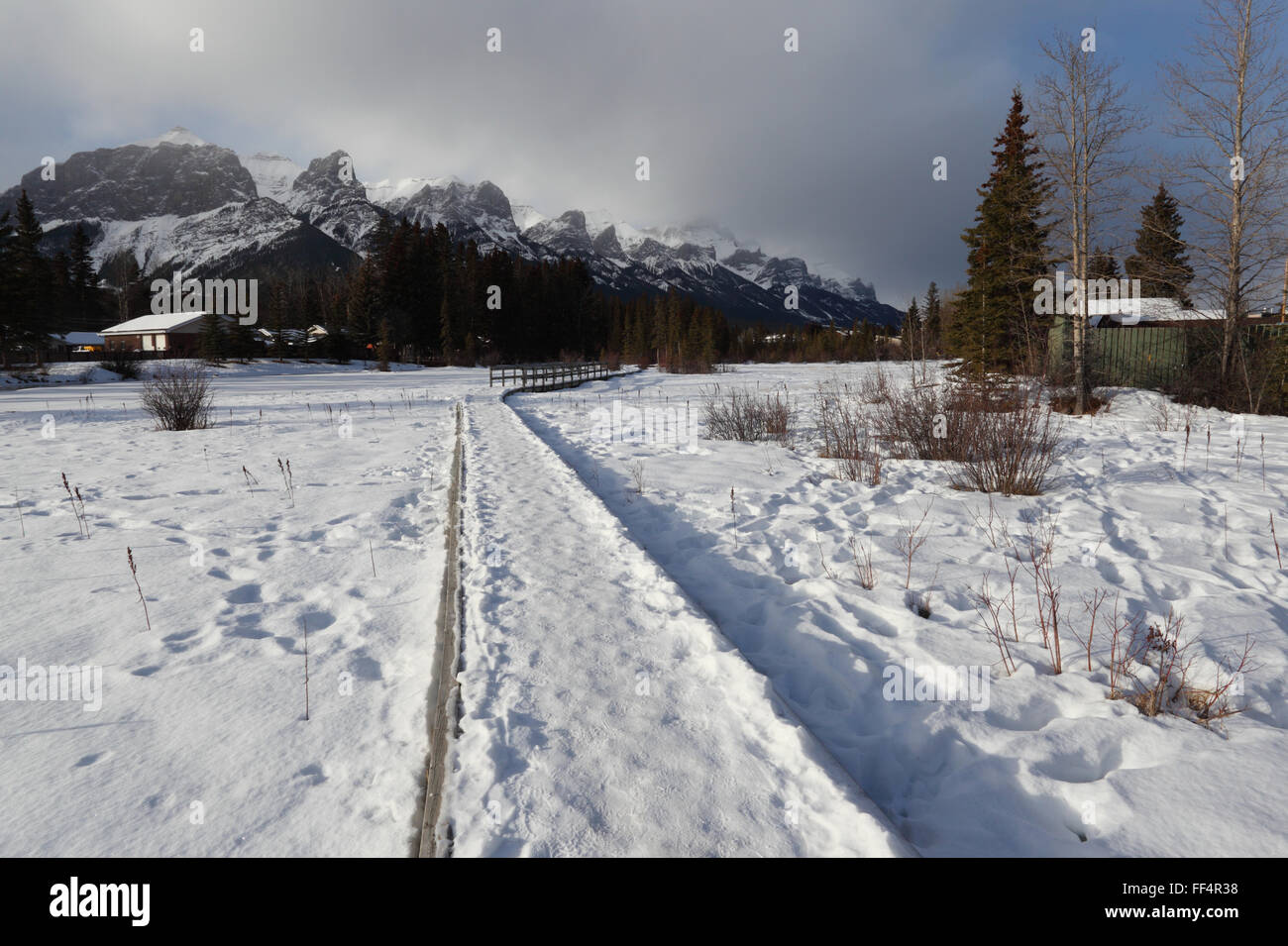 Canmore Winter High Resolution Stock Photography and Images - Alamy