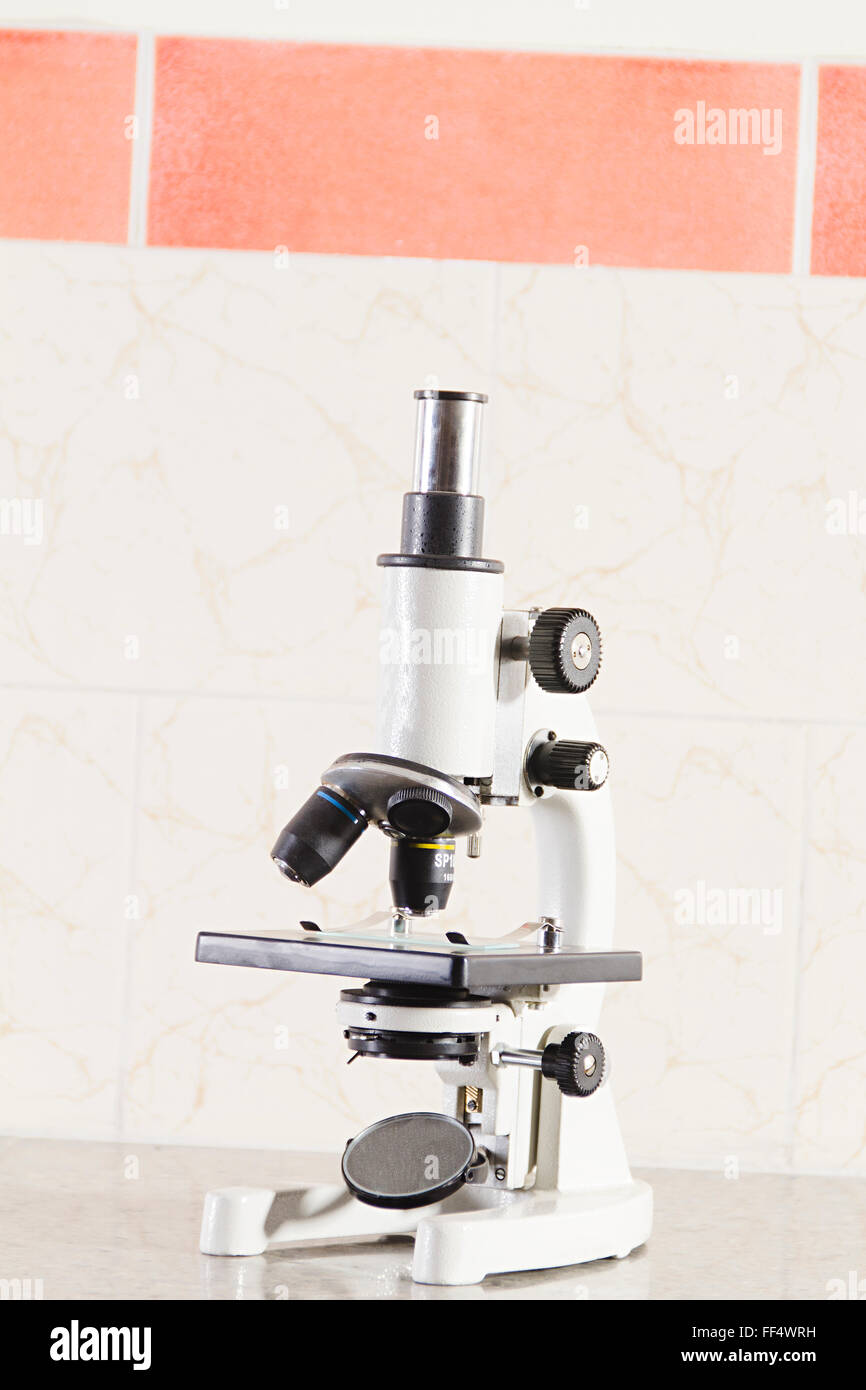 Asian lab microscope hi-res stock photography and images - Alamy