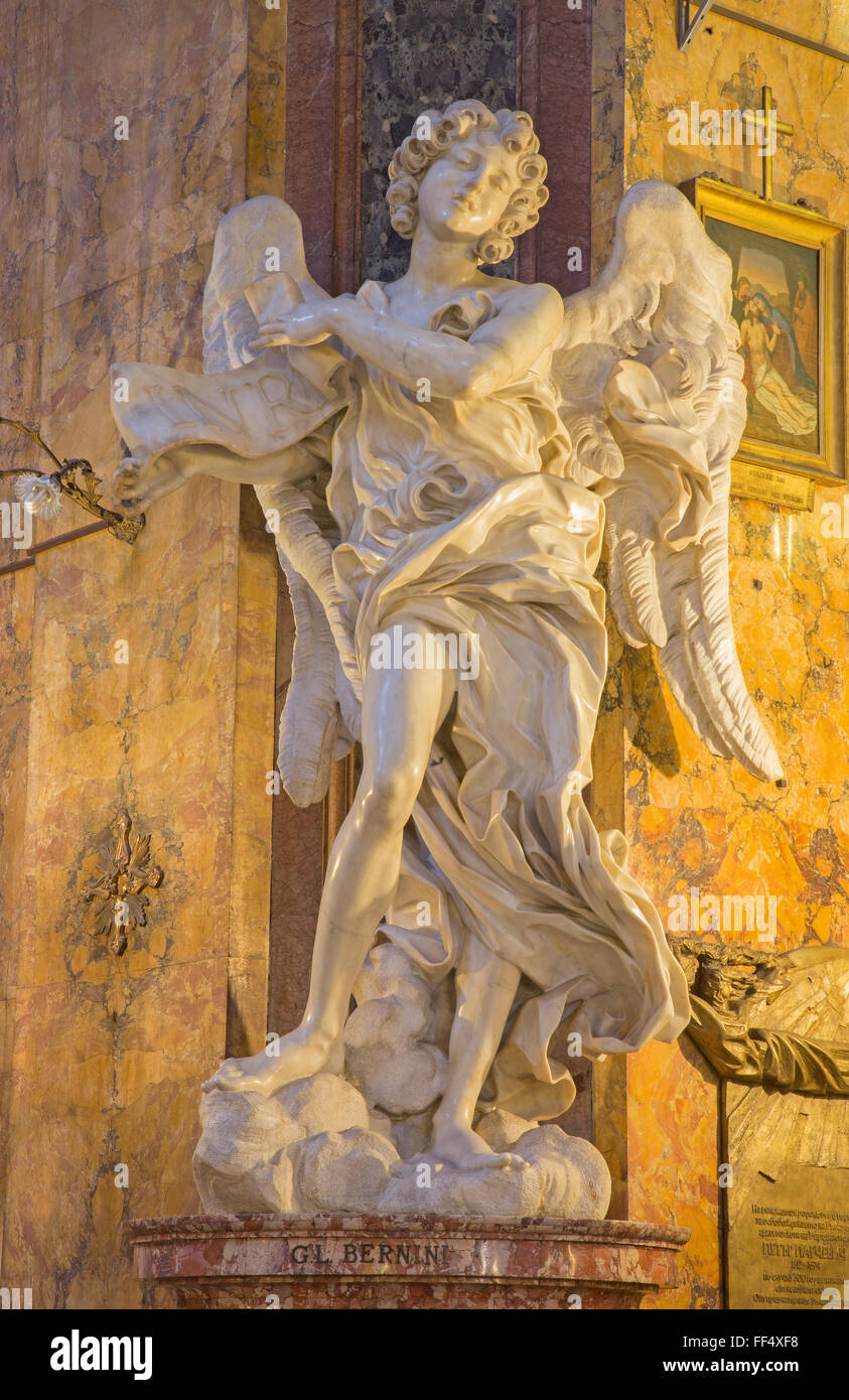 Angel sculpture bernini hi-res stock photography and images - Alamy