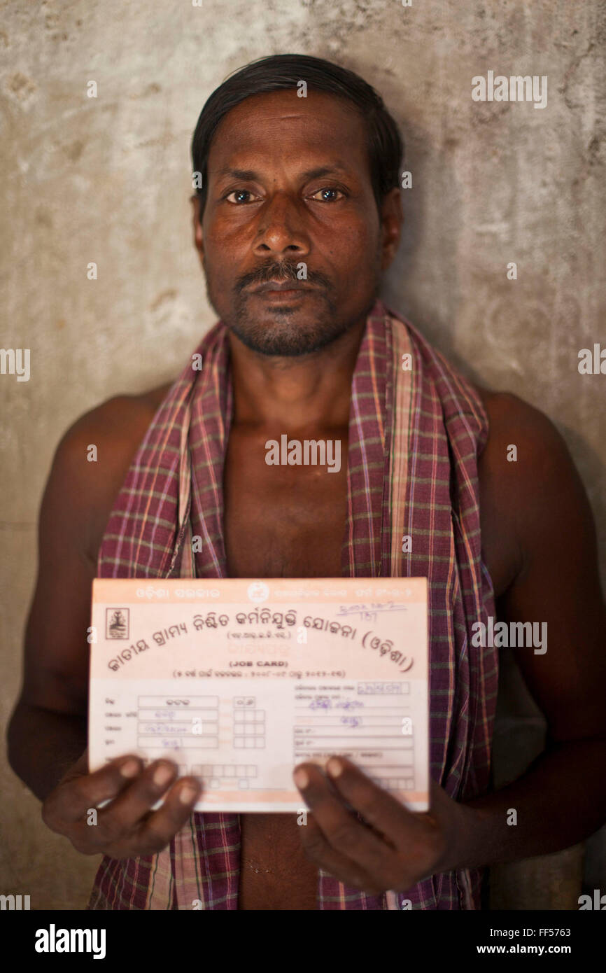 The poor get poorer hi-res stock photography and images - Alamy