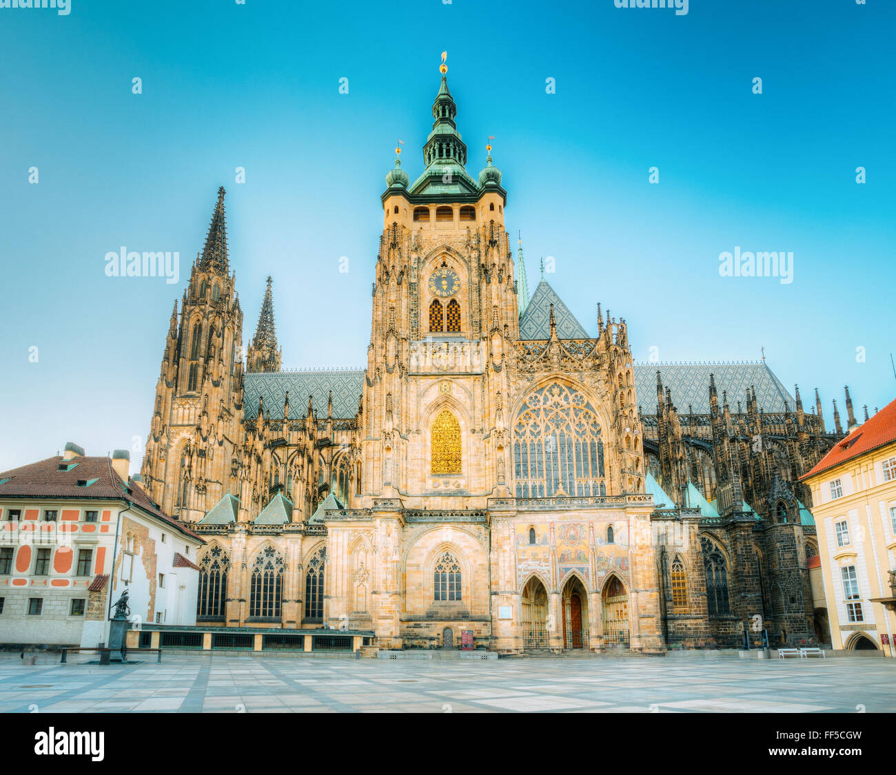 St vitus’ cathedral, prague hi-res stock photography and images - Alamy