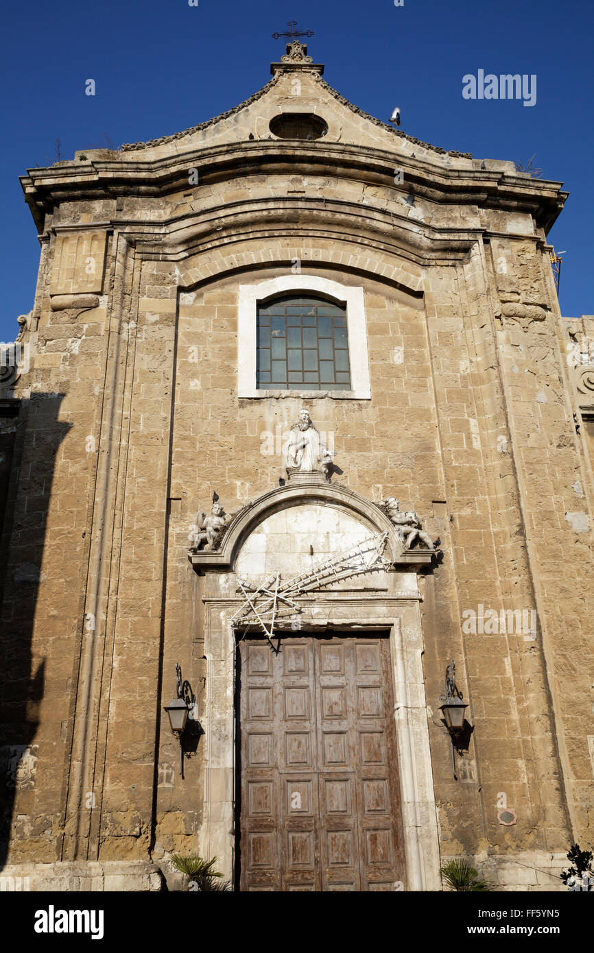 Chiesa di Santa Scolastica, Bari, Puglia, Italy Stock Photo - Alamy