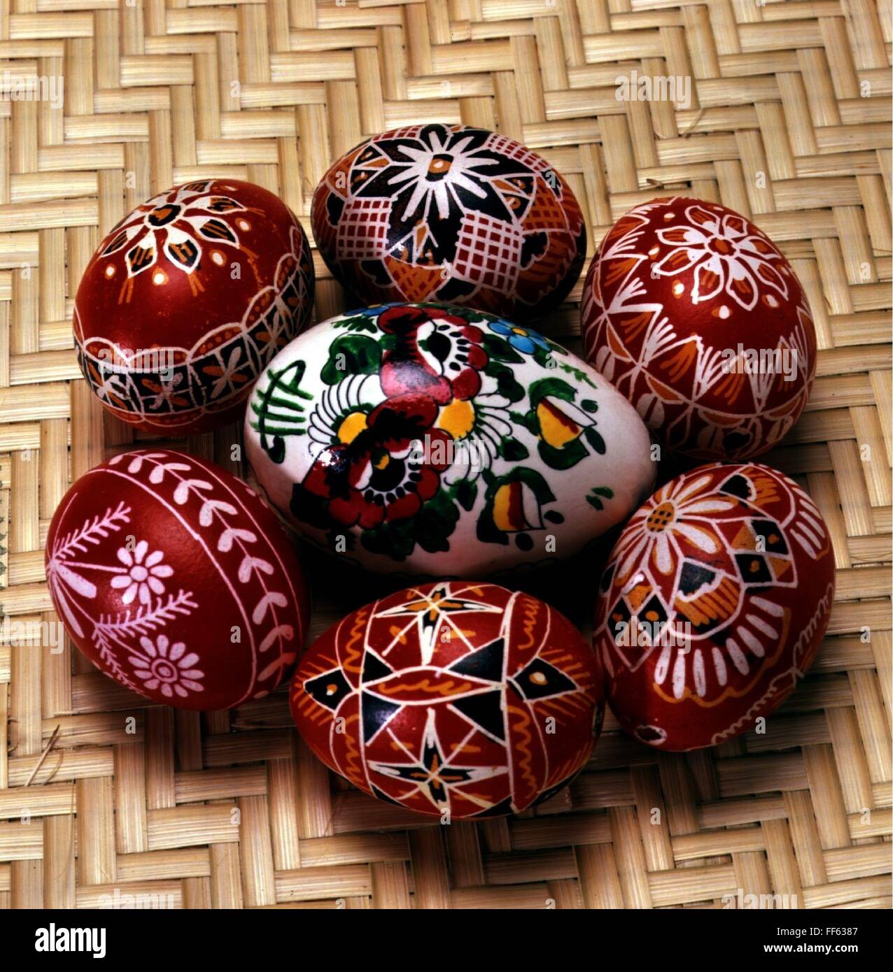 tradition / folklore, Easter, Easter eggs, coloured decorated with wax ...