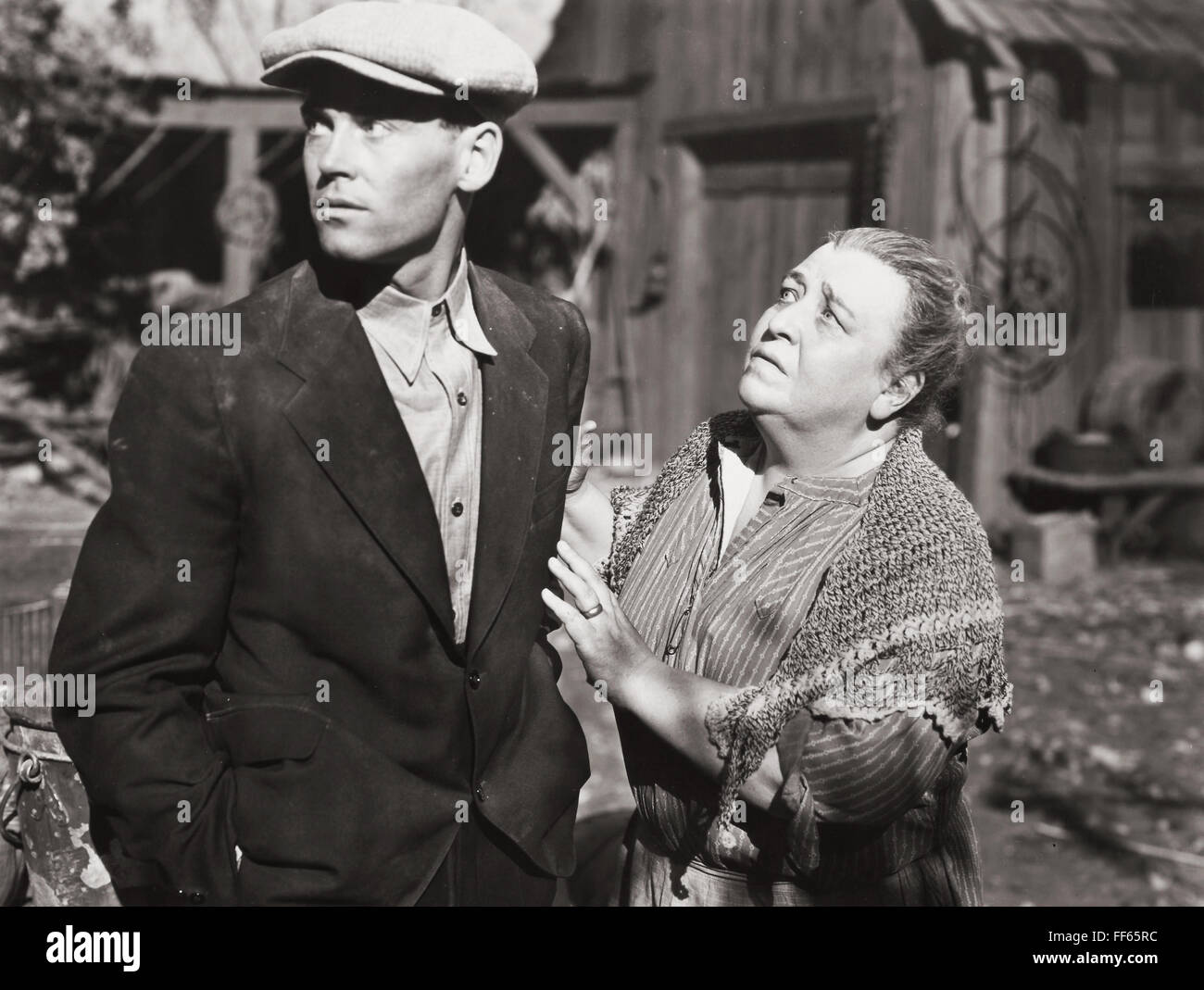 GRAPES OF WRATH, 1940. /nHenry Fonda as Tom Joad and Jane Darwell as Ma ...