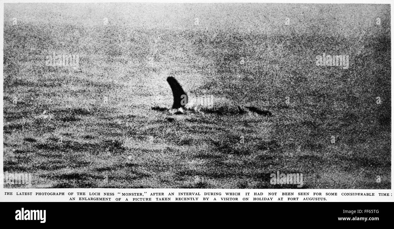 Loch ness monster 1934 Black and White Stock Photos & Images - Alamy