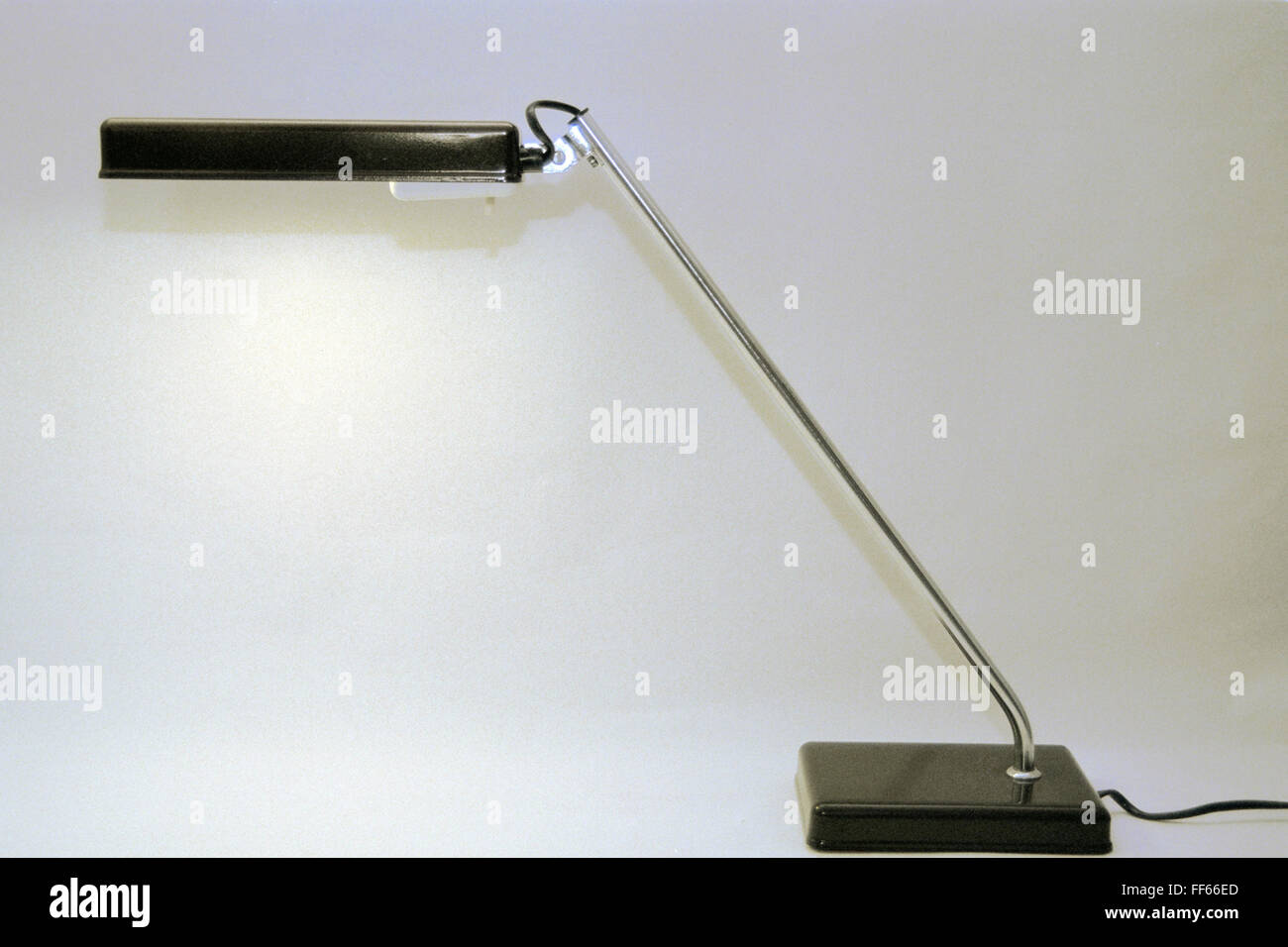 Light emitting diode 1980s hi-res stock photography and images - Alamy