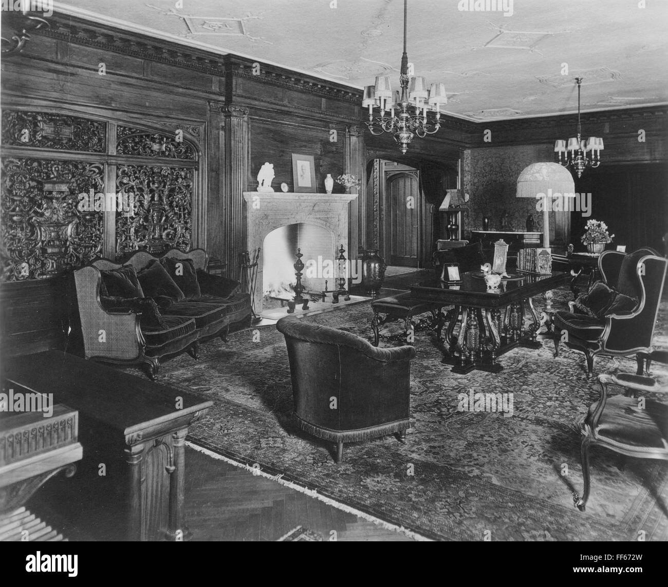 HENRY FORD MANSION./nThe living room of Fair Lane, Henry Ford's estate ...