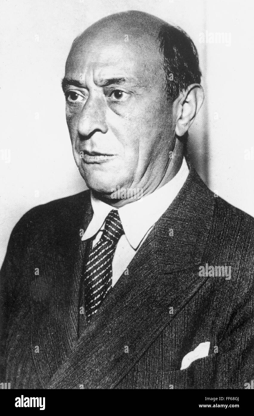 ARNOLD SCHOENBERG /n(1874-1951). Austrian composer Stock Photo - Alamy