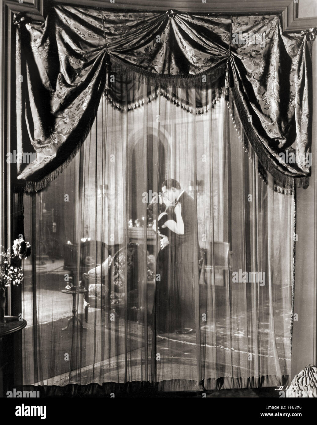 SILENT STILL: COUPLES Stock Photo - Alamy