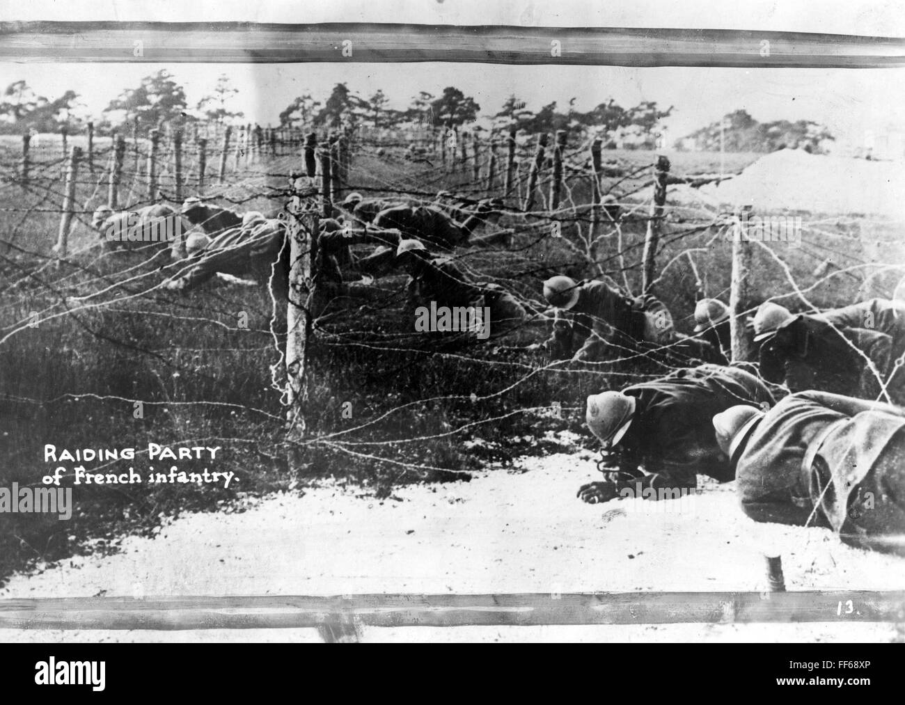 Barbed wire crawl hi-res stock photography and images - Alamy