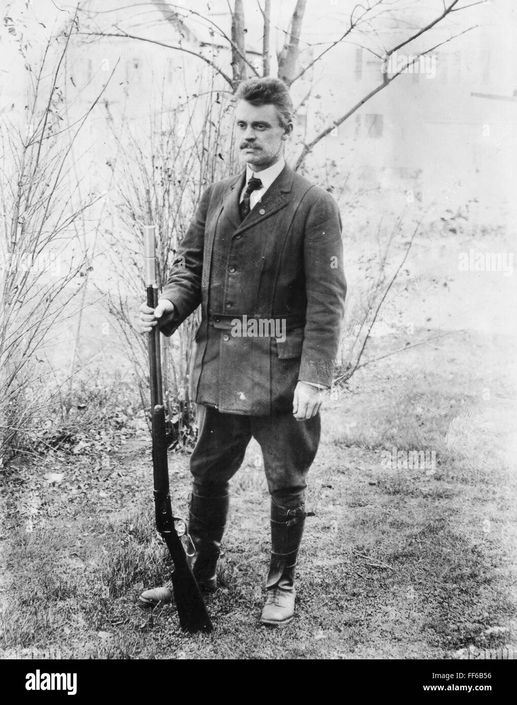 HIRAM PERCY MAXIM /n(1869-1936). American inventor. The inventor with ...