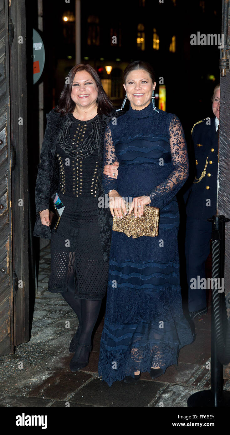 Hrh crown hi-res stock photography and images - Alamy