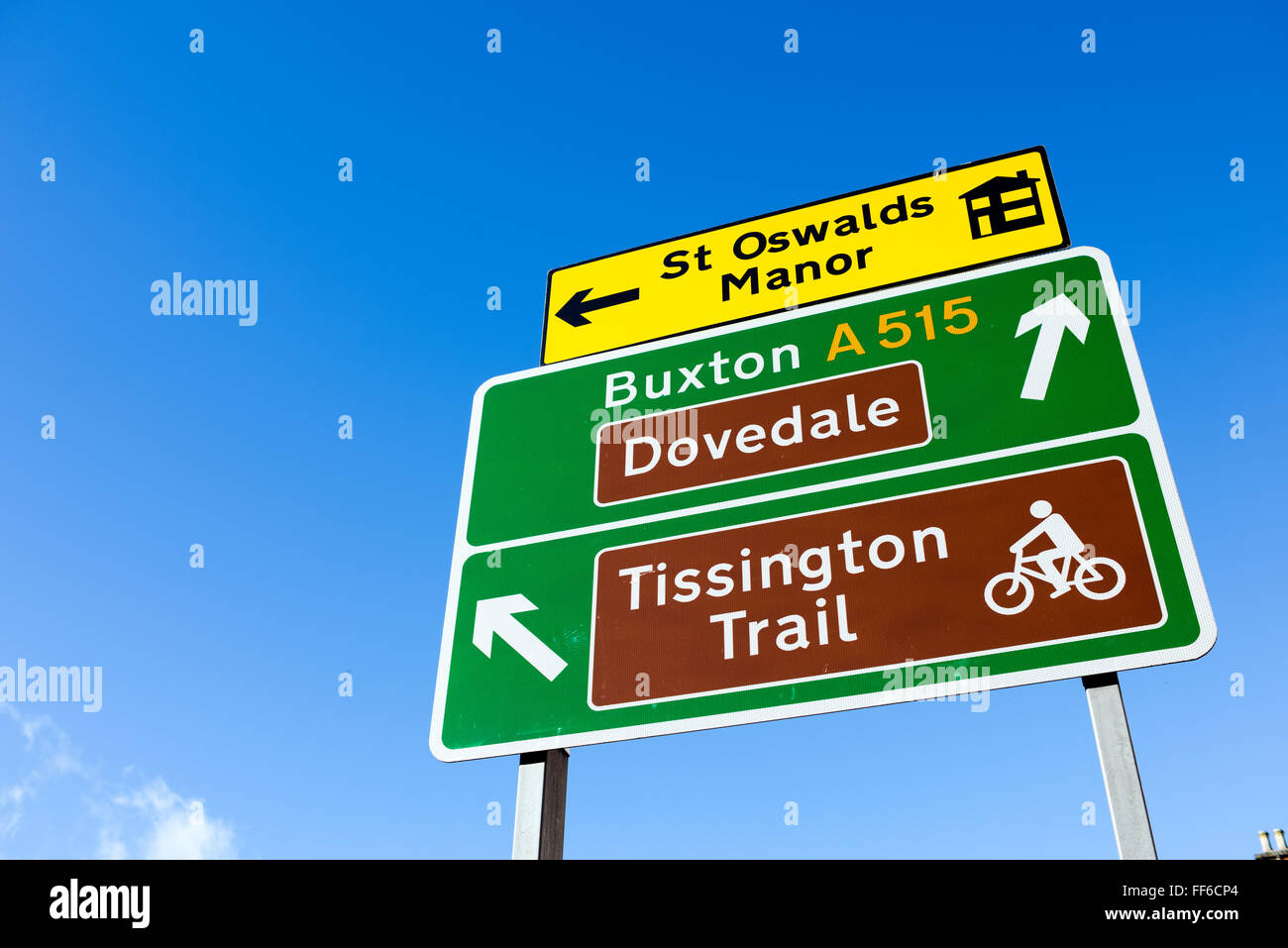Lorry sign and town hi-res stock photography and images - Alamy