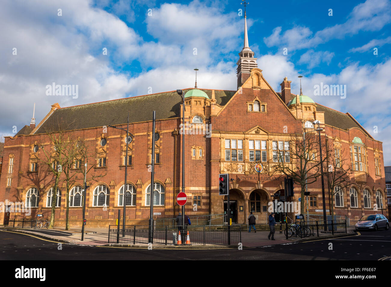 Wolverhampton Central Library UK Stock Photo - Alamy