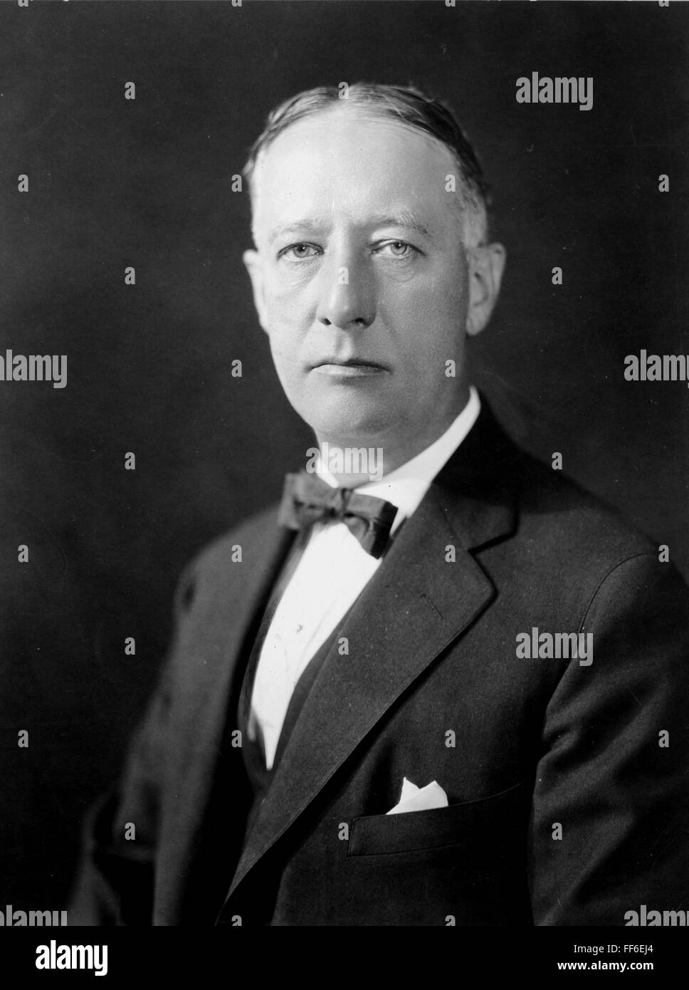 ALFRED EMANUEL SMITH /n(1873-1944). American political leader ...