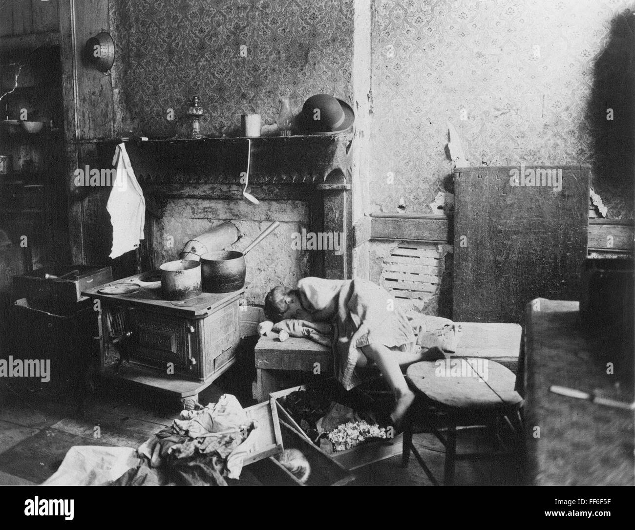 NEW YORK: TENEMENT LIFE. /nA tenement interior on the Lower East Side ...