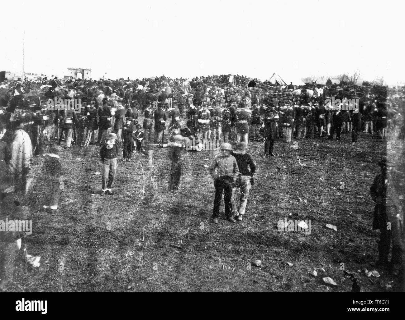 GETTYSBURG ADDRESS. /nThe crowd at Abraham Lincoln's Gettysburg Address ...