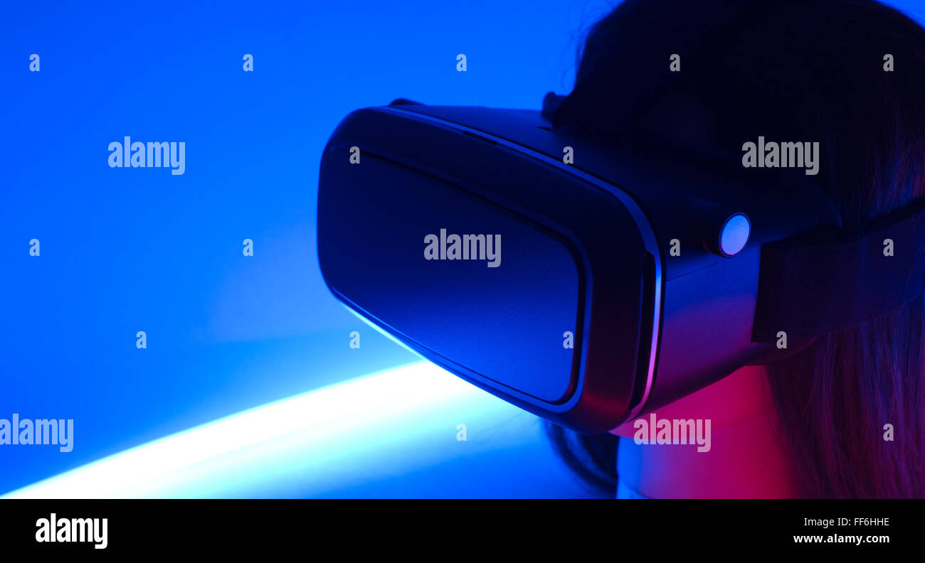 Modern Virtual reality cell phone headset Stock Photo - Alamy