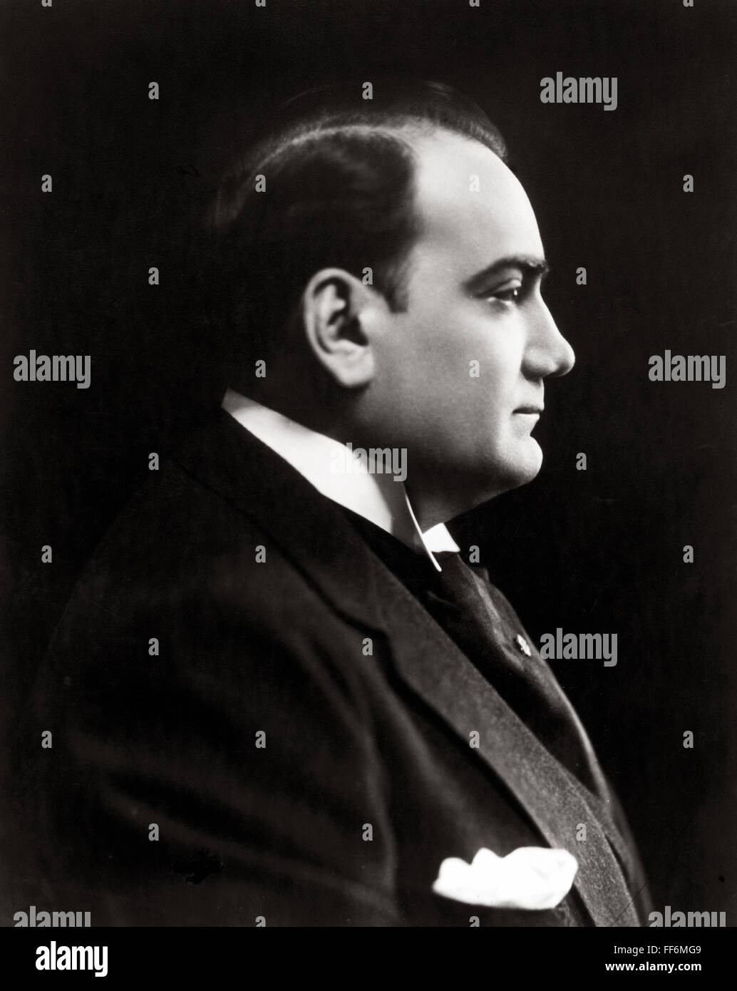 ENRICO CARUSO (1873-1921). /nItalian tenor singer Stock Photo - Alamy