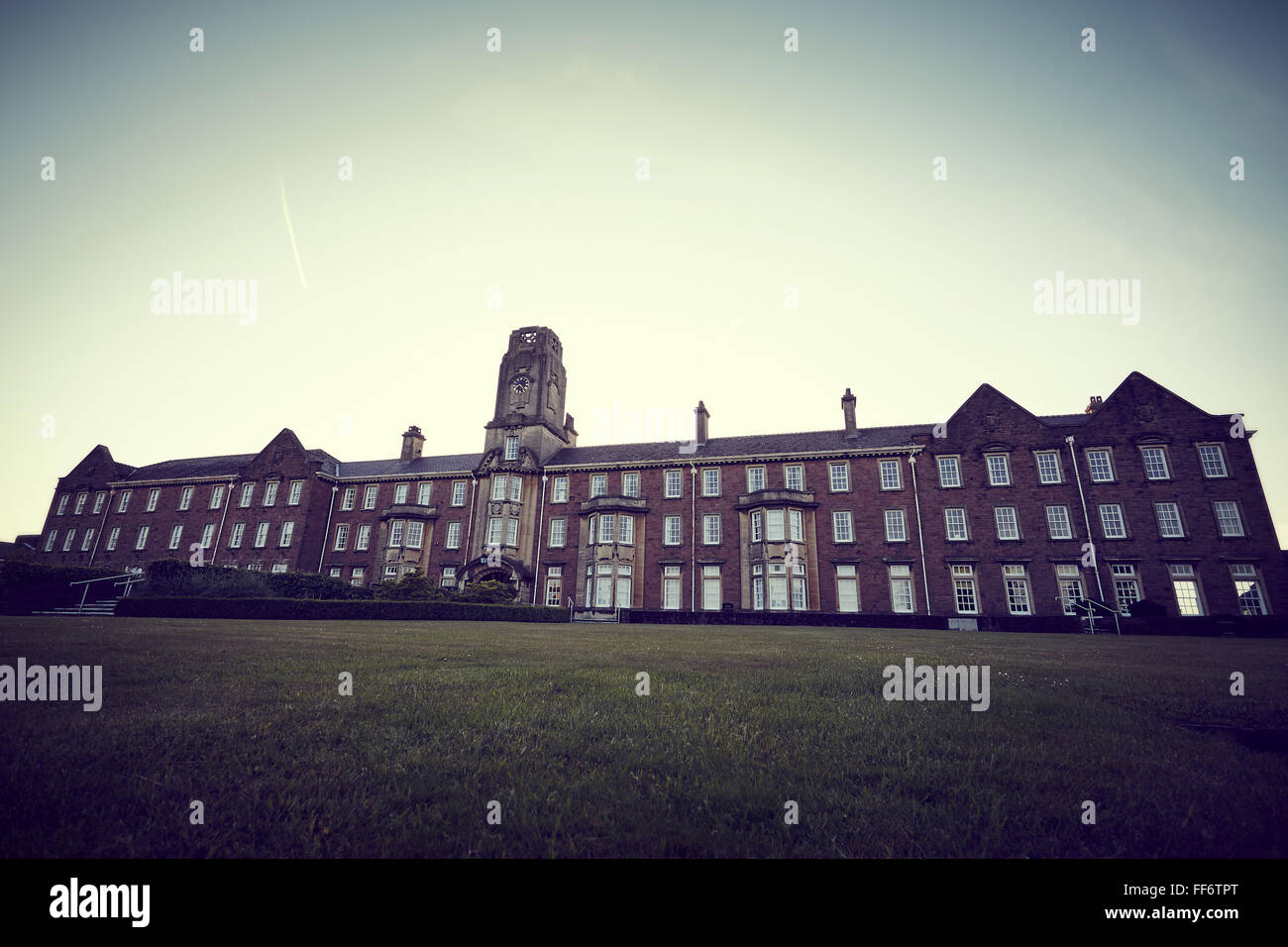 University of south wales caerleon hi-res stock photography and images ...