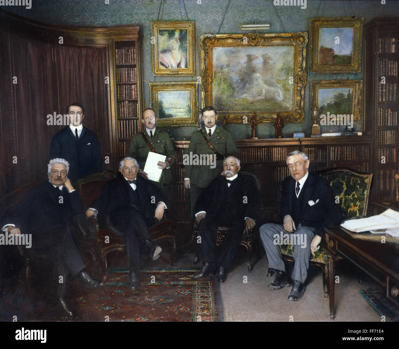 World war hi-res stock photography and images - Alamy
