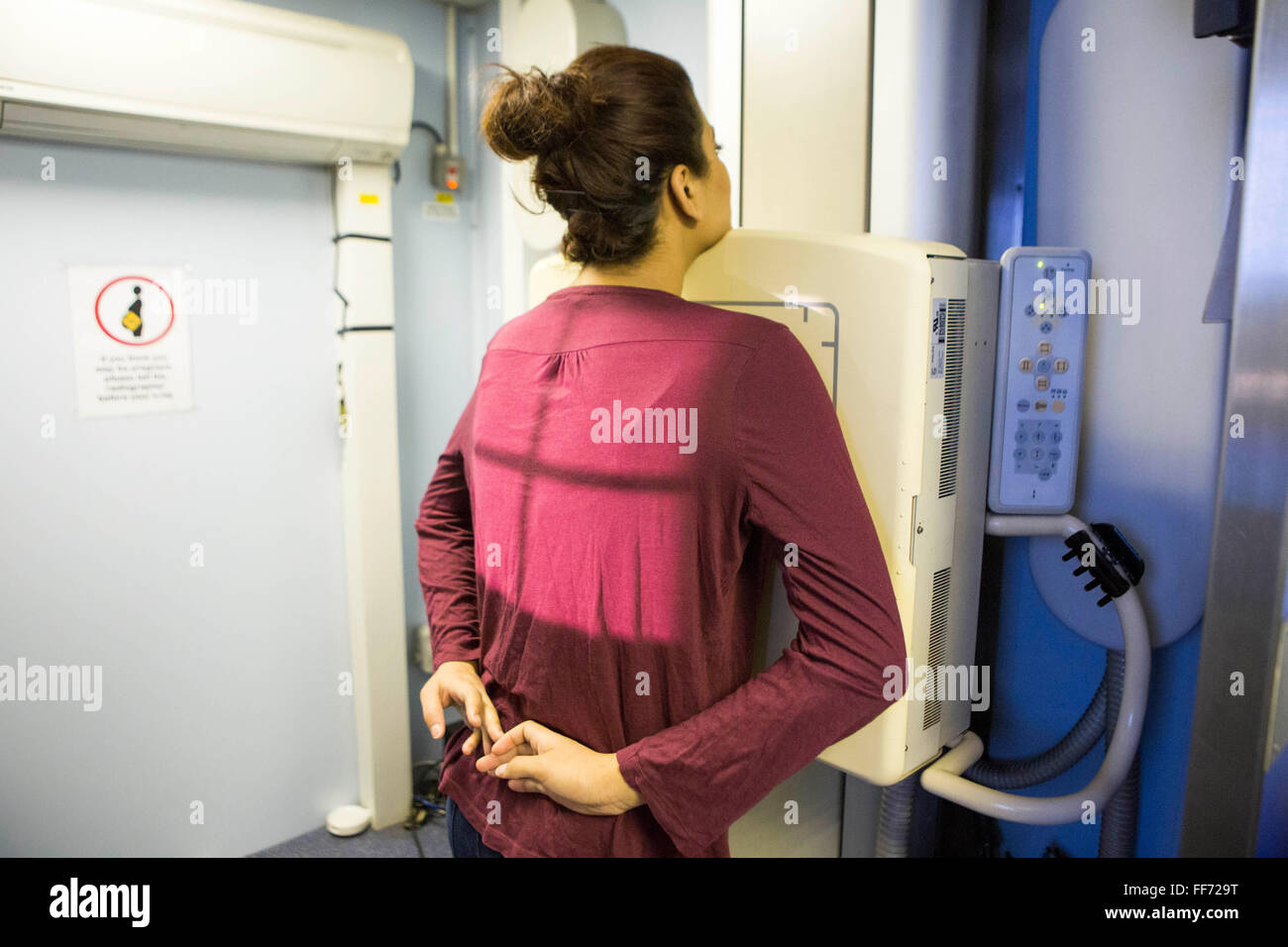 Tb screening hi-res stock photography and images - Alamy