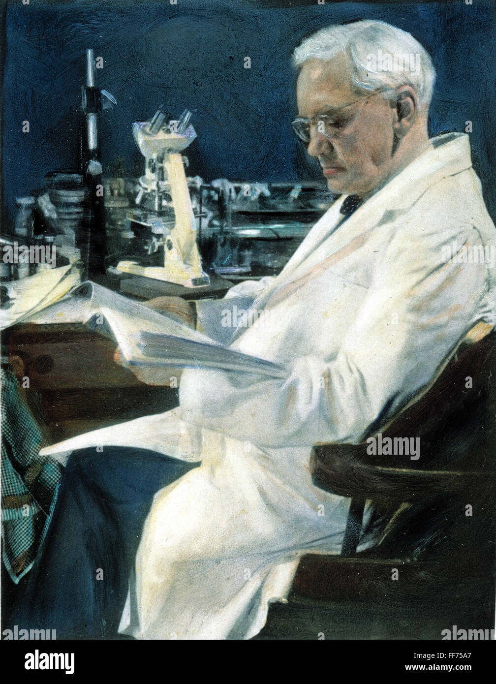 SIR ALEXANDER FLEMING /n(1881-1955) in his last laboratory at the ...