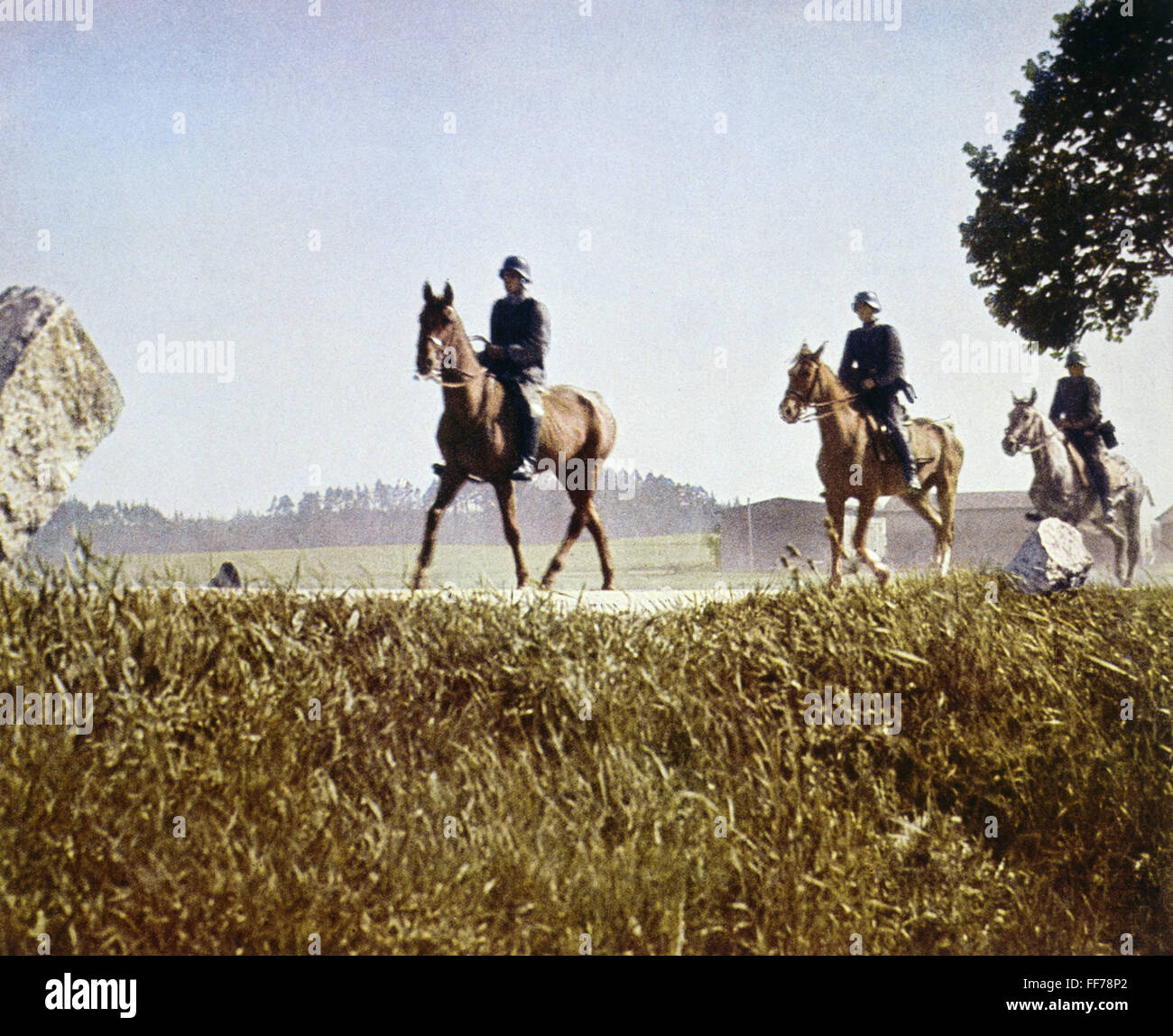 events, Second World War / WWII, German Wehrmacht, mounted ...