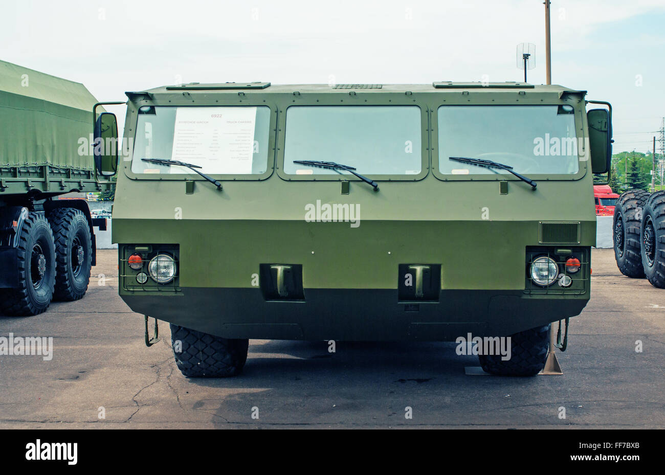 Car with space frame chassis hi-res stock photography and images - Alamy