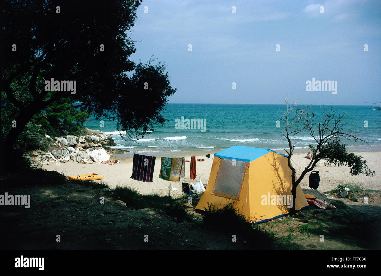 Beach vacation 1980s hi-res stock photography and images - Alamy