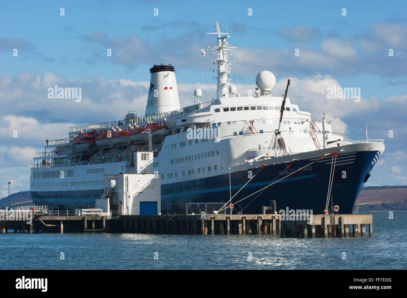 Cromarty jetty hi-res stock photography and images - Alamy