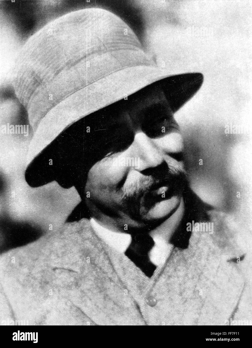 HERBERT GEORGE WELLS /n(1866-1946). English writer. Photographed in ...