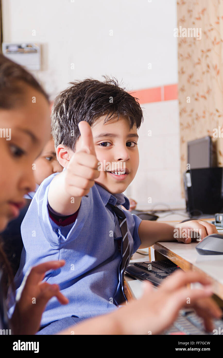 Classroom Scenes Achievements Asia Asian Asians Classroom Scene Close ...