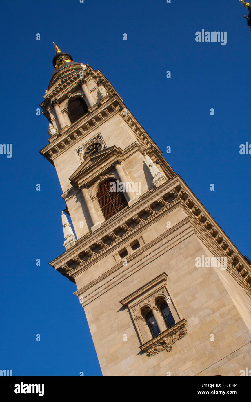 Budapest clock cathedral szent istvan town hi-res stock photography and ...