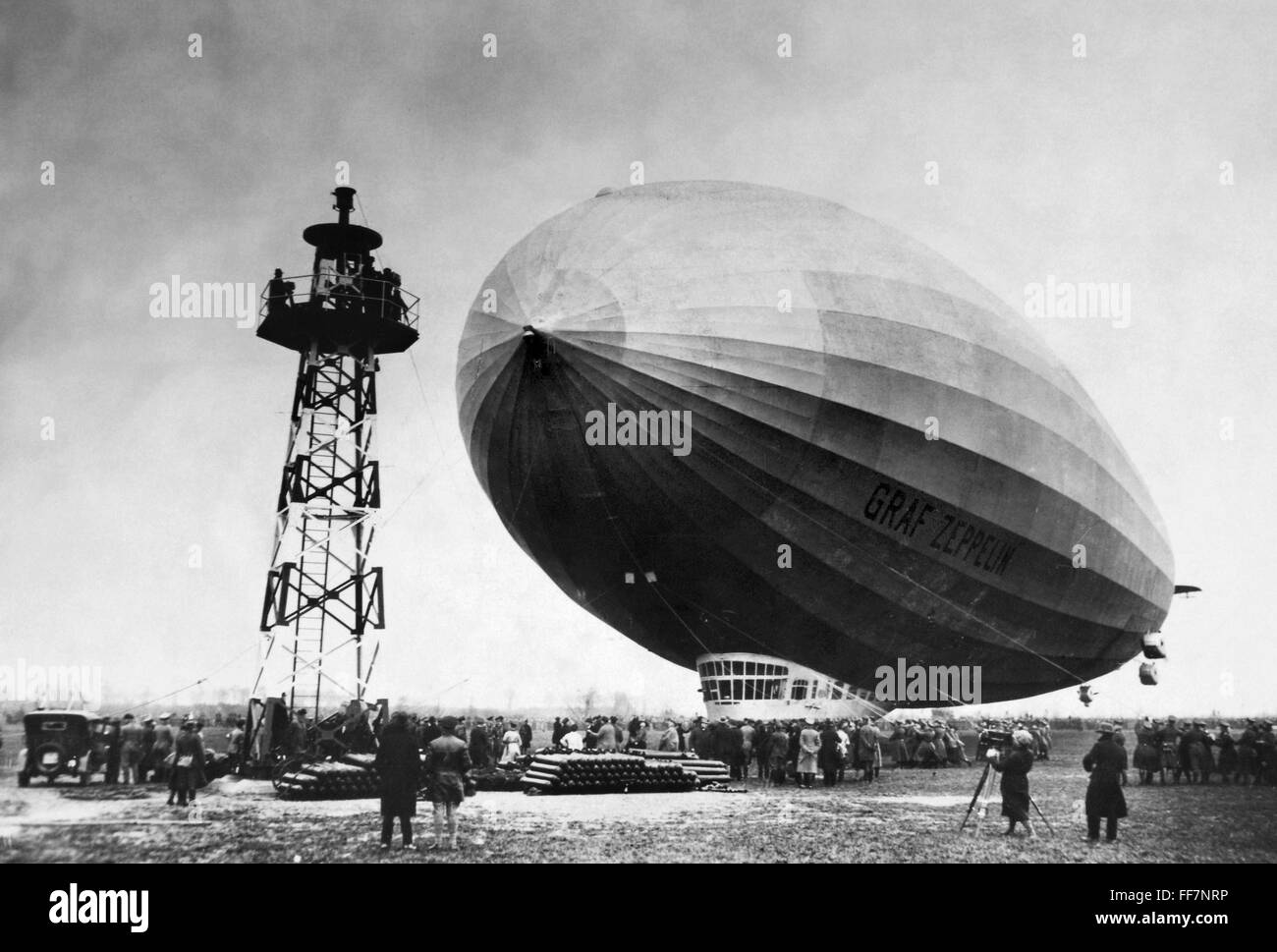 GRAF ZEPPELIN. /nThe German airship 'Graf Zeppelin' approaching its ...