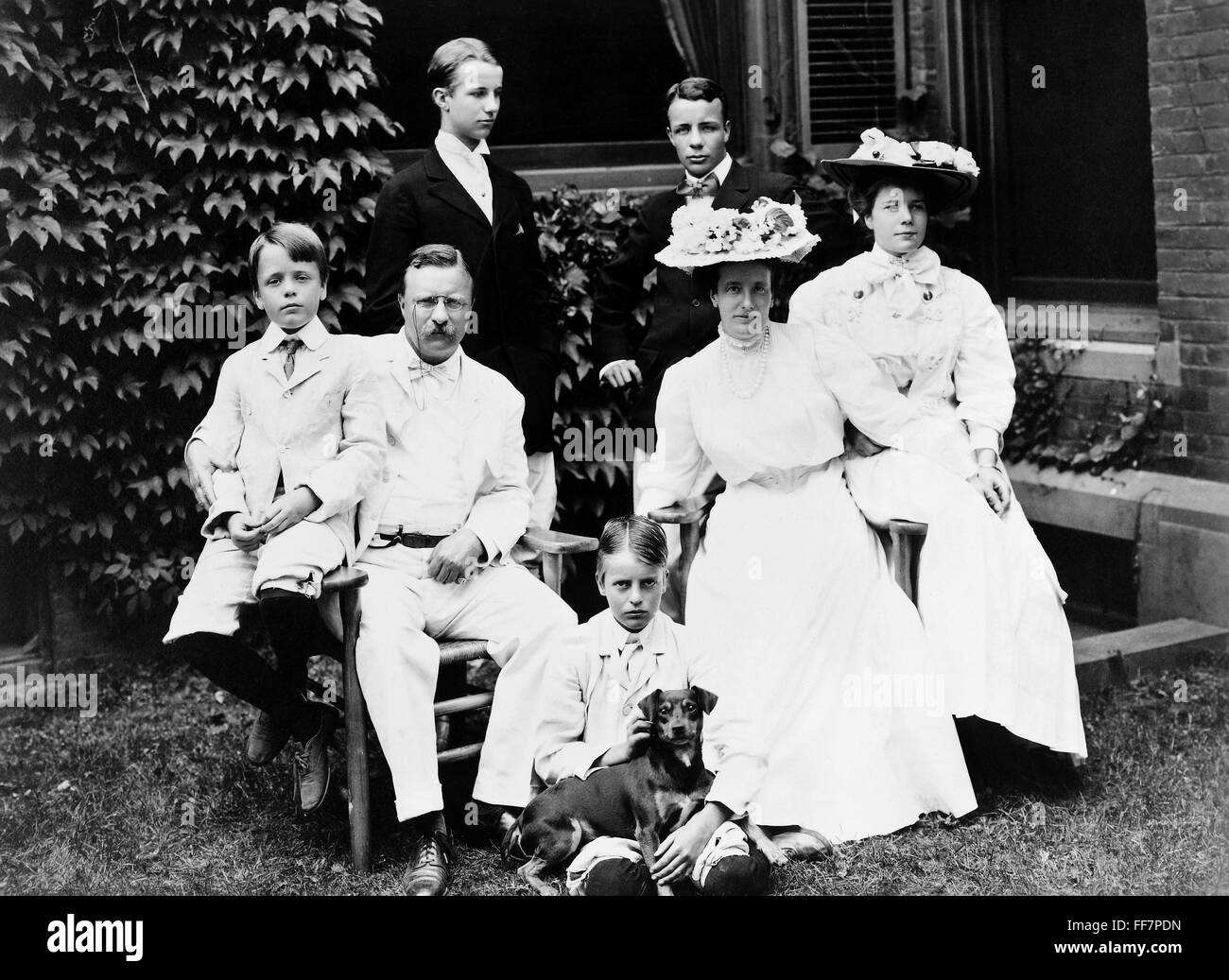 THEODORE ROOSEVELT FAMILY/nat Sagamore Hill, Oyster Bay, New York, in ...