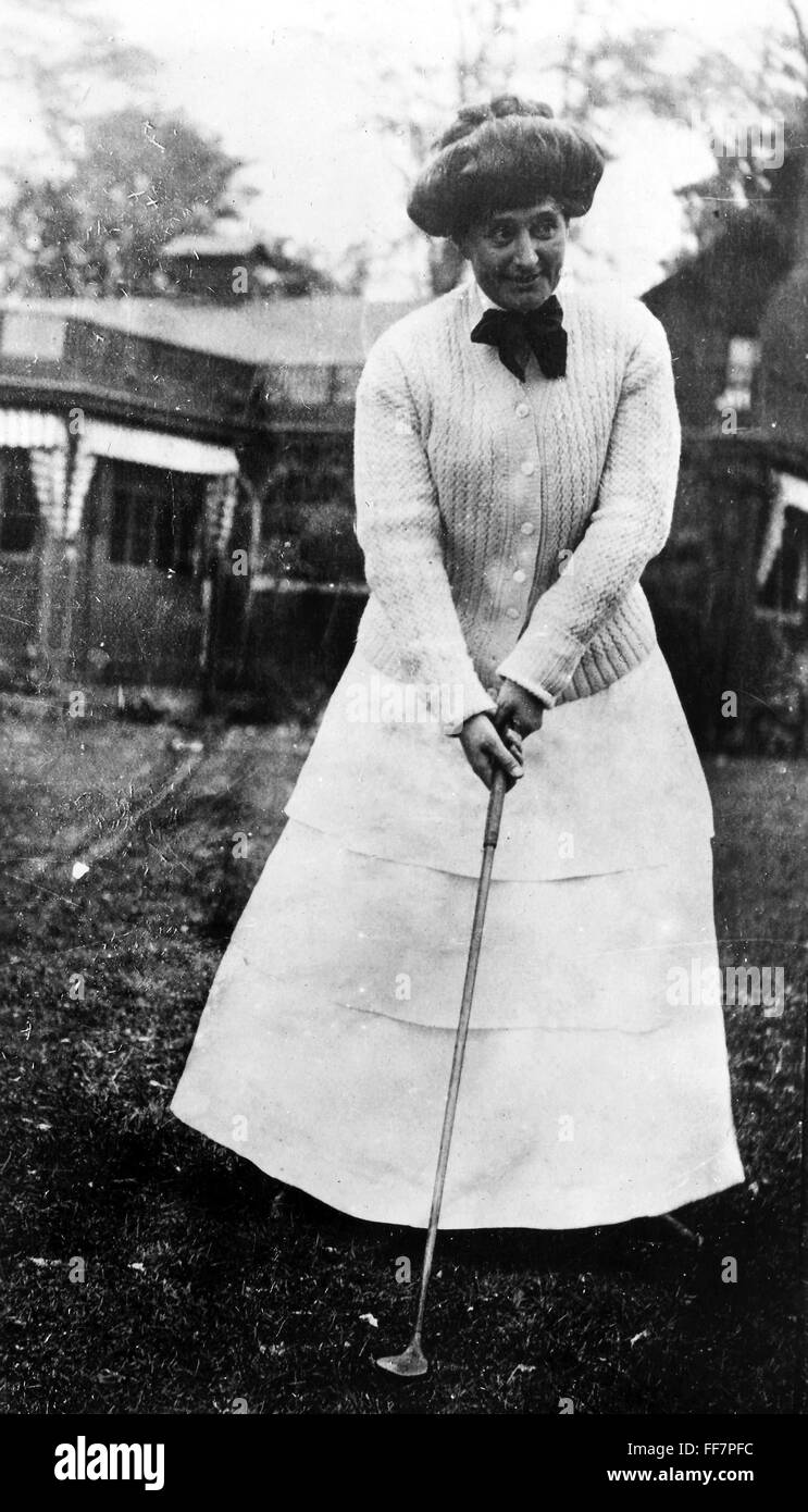 GOLF: NEW YORK, 1908. /nMrs. T.H. Polhemus of New York, 1908 Stock ...