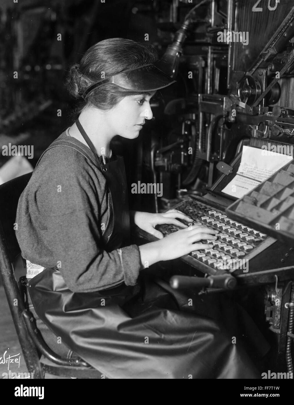 LINOTYPE OPERATOR, c1925. /nMotion-picture still Stock Photo - Alamy
