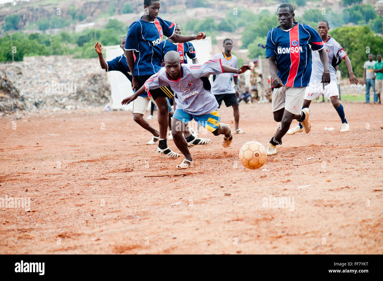 Mali, Africa - Black people playing soccer near Bamako Stock Photo - Alamy