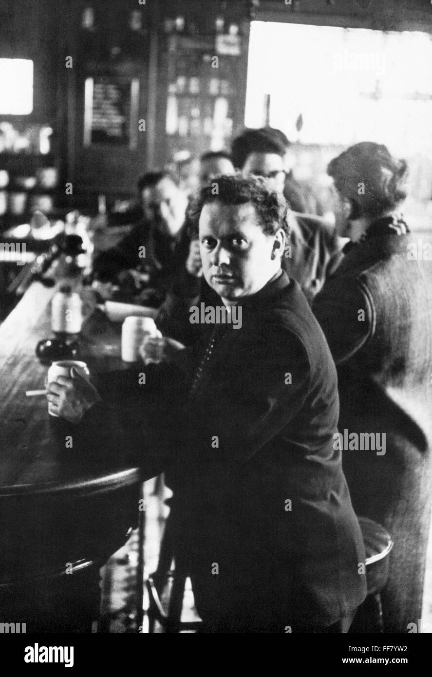 DYLAN THOMAS (1914-1953). /nWelsh poet. In the White Horse Tavern ...