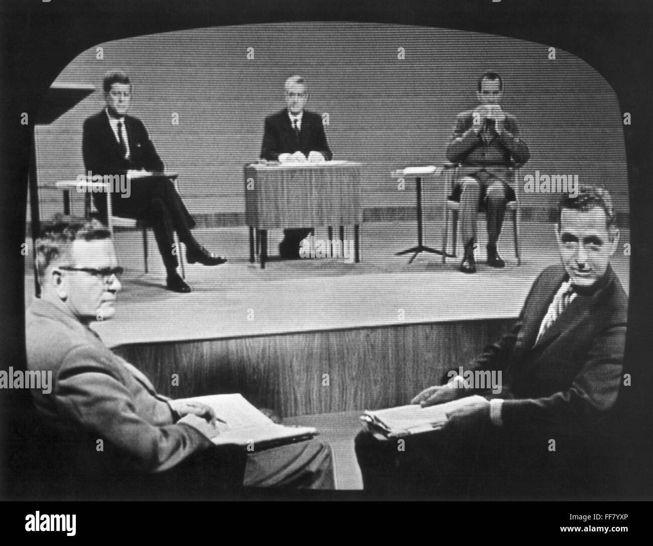 Nixon and kennedy televised debate hi-res stock photography and images ...