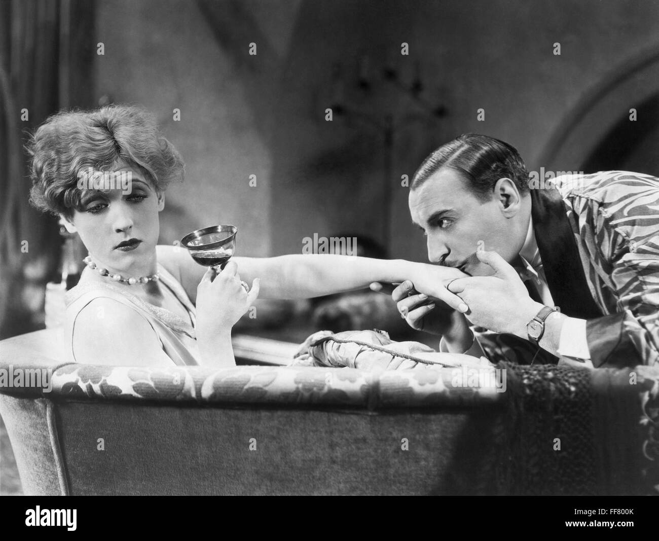 SILENT STILL: HAND KISSING Stock Photo - Alamy