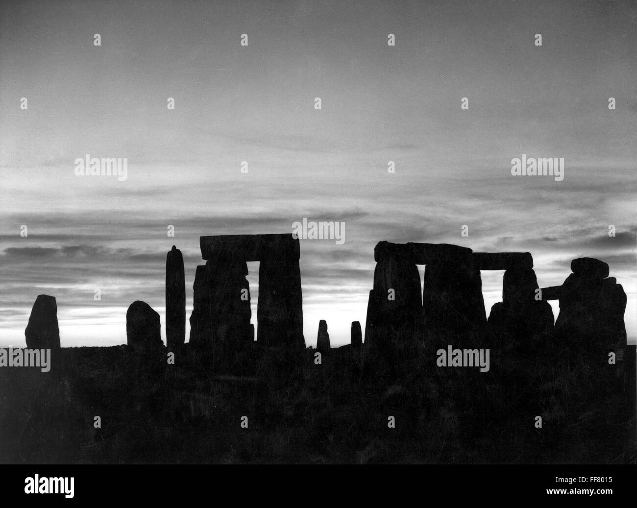 ENGLAND: STONEHENGE./nSalisbury Plain, England Stock Photo - Alamy